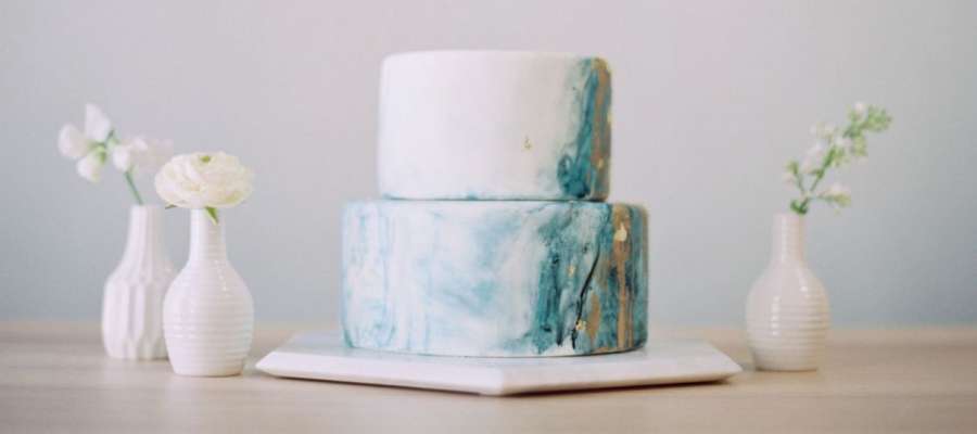 10 Unique Cake Designs for the Wedding Day | Shaadidukaan