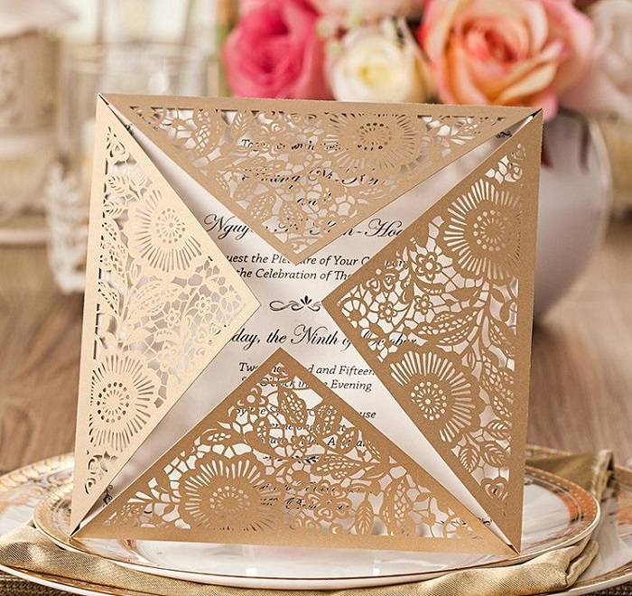 Neve seen before Wedding Card Models for Your Wedding