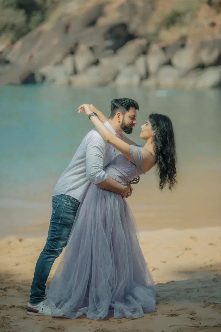 50 Pre-Wedding Couple Poses for Stunning Photoshoot