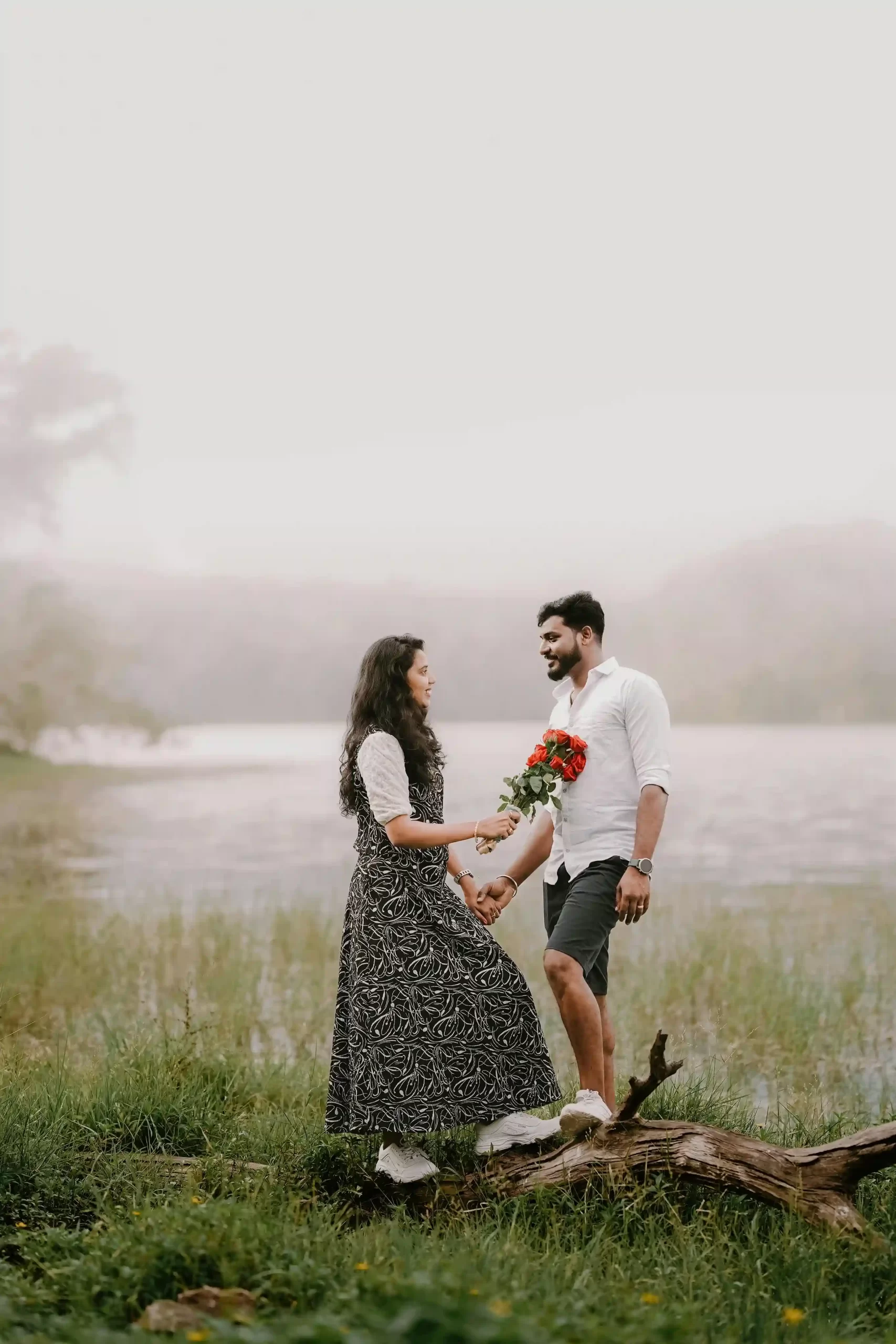 50 Pre-Wedding Couple Poses for Stunning Photoshoot