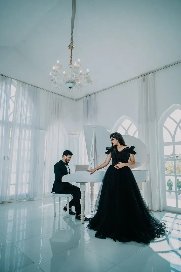 50 Pre-Wedding Couple Poses for Stunning Photoshoot