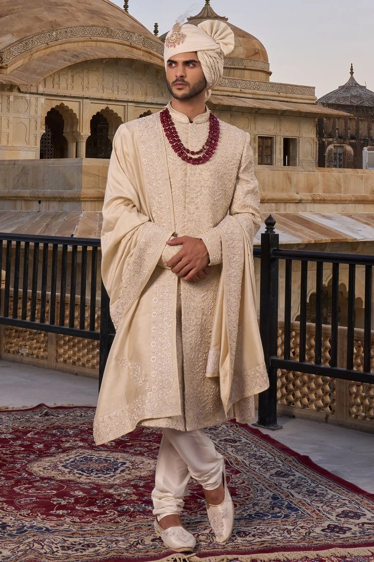 Wedding Sherwani for Grooms 2025 | Trendy Sherwani Styles