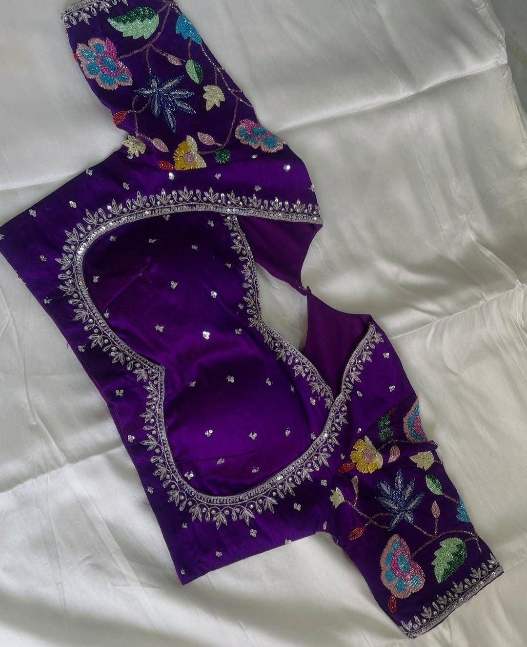 Latest Trendy Maggam Cut Work Blouse Designs